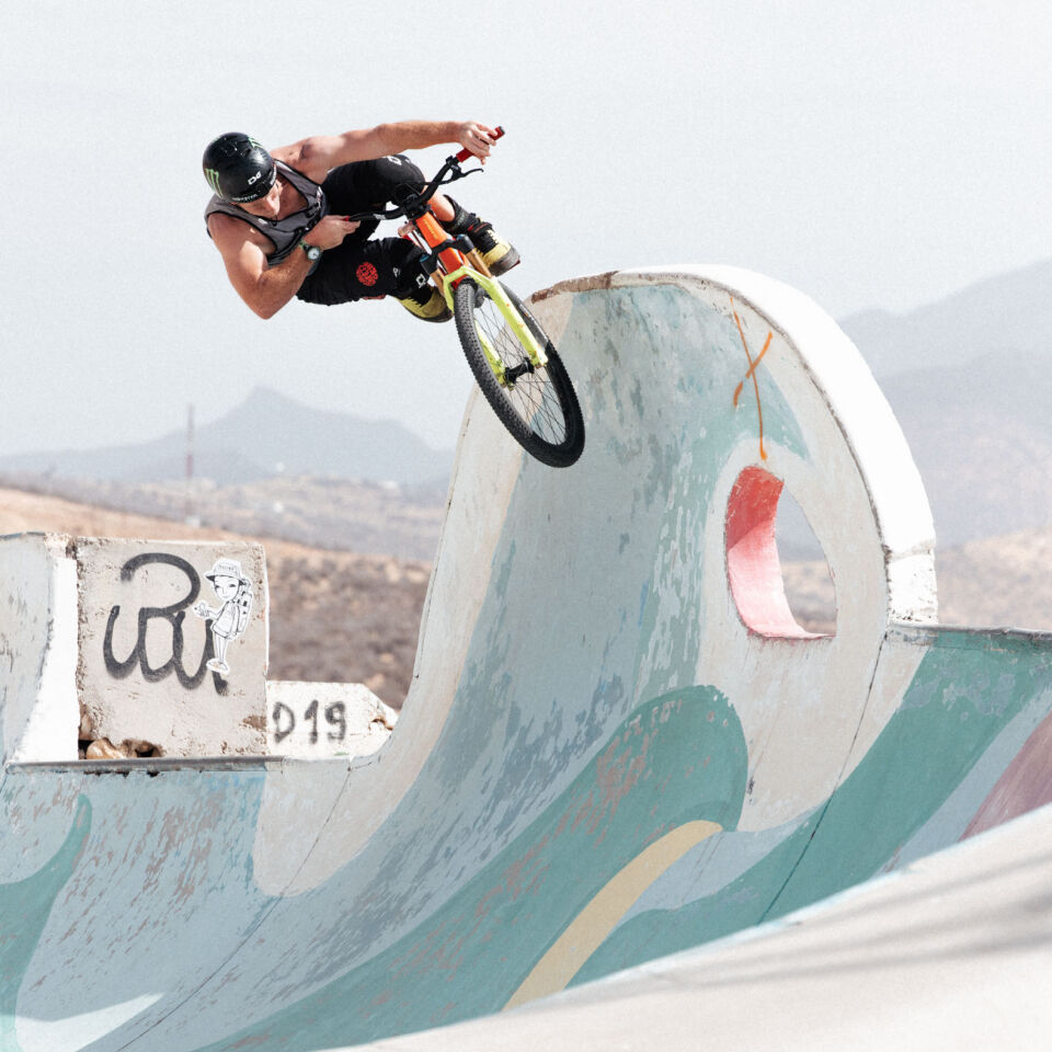 Sam Pilgrim, Freeride MTB legend and Swatch Proteam athlete